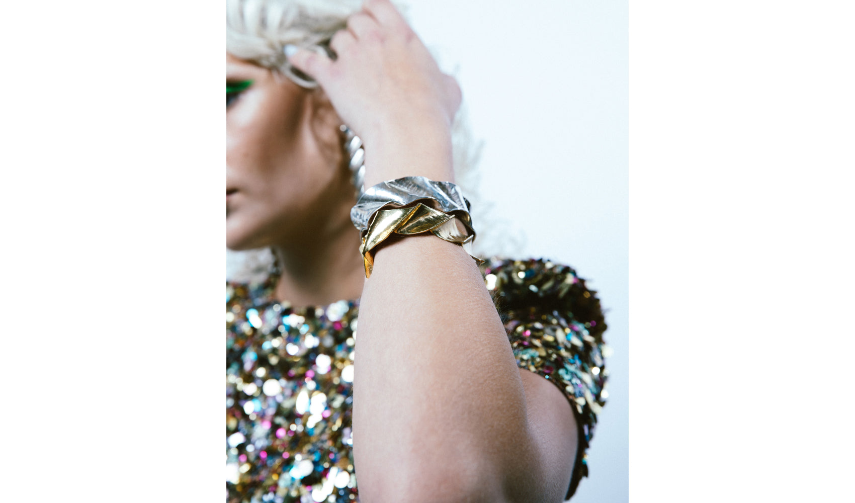 Into The Fold – Elizabeth Hooper Studio